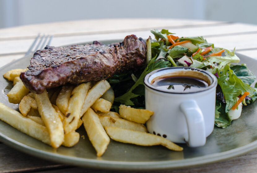 Eat & Drink at Friday's Riverside, Fortitude Valley Brisbane